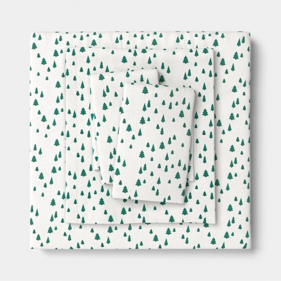 Threshold | Bedding | New Threshold Pine Tree Scene Flannel Sheet Set ...